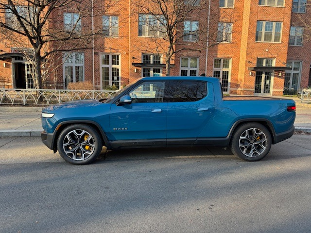 2022 Rivian R1T Launch Edition - Find My Electric