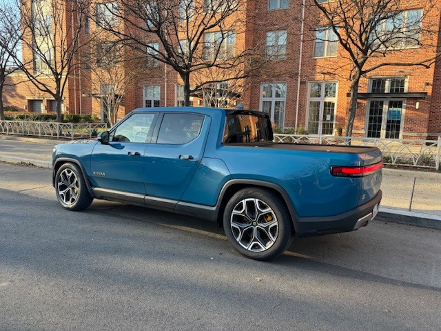 2022 Rivian R1T Launch Edition - Find My Electric