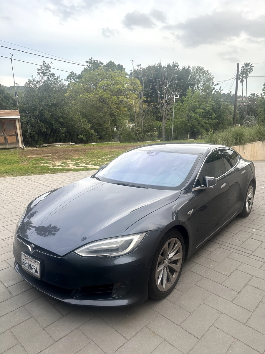 2016 Tesla Model S 75D - Find My Electric