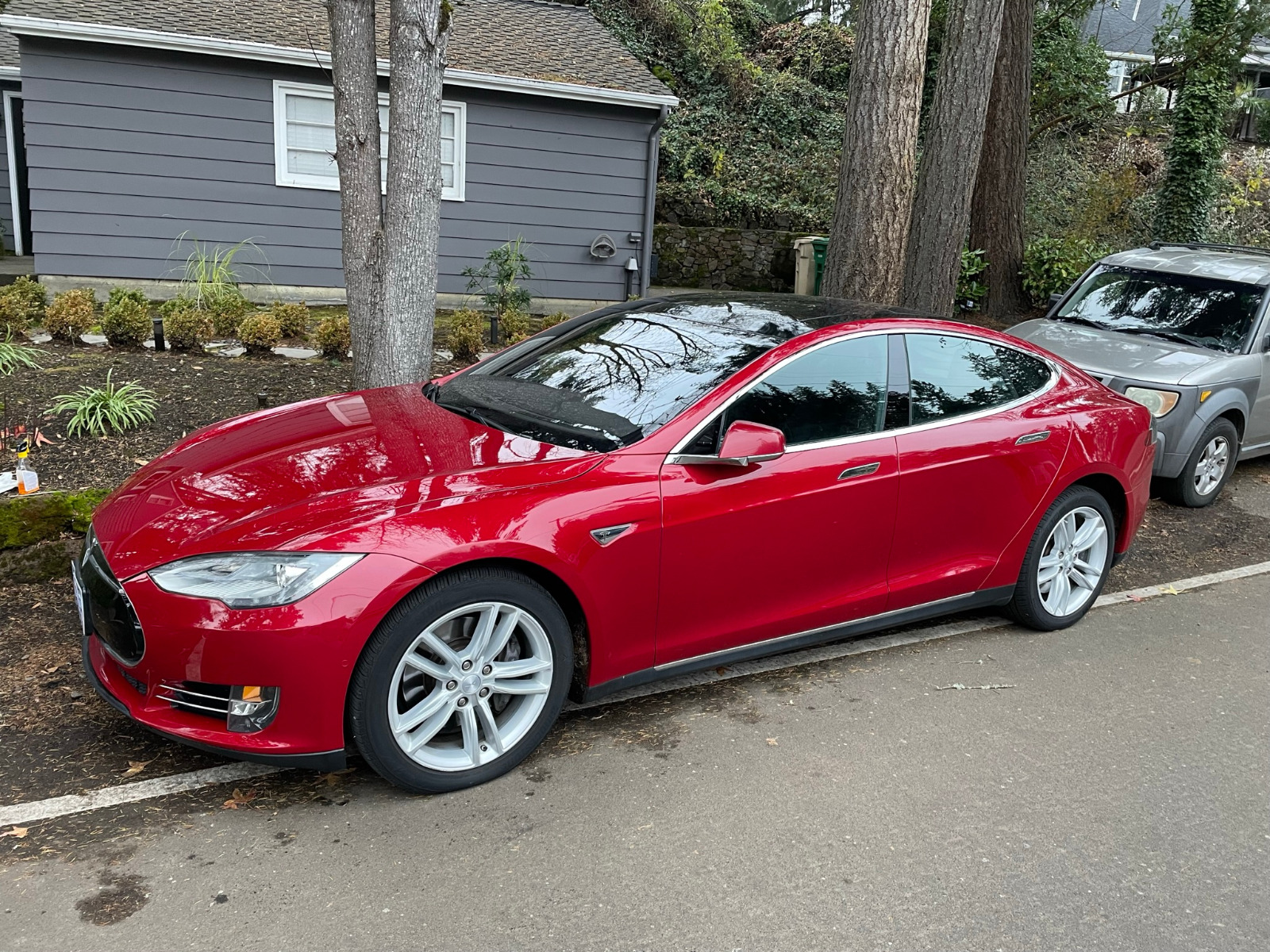 2015 Tesla Model S 85D - Find My Electric