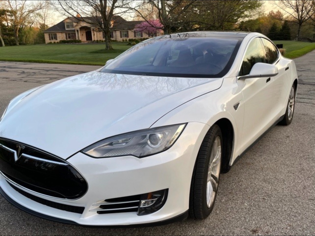 2014 Tesla Model S 60 - Find My Electric