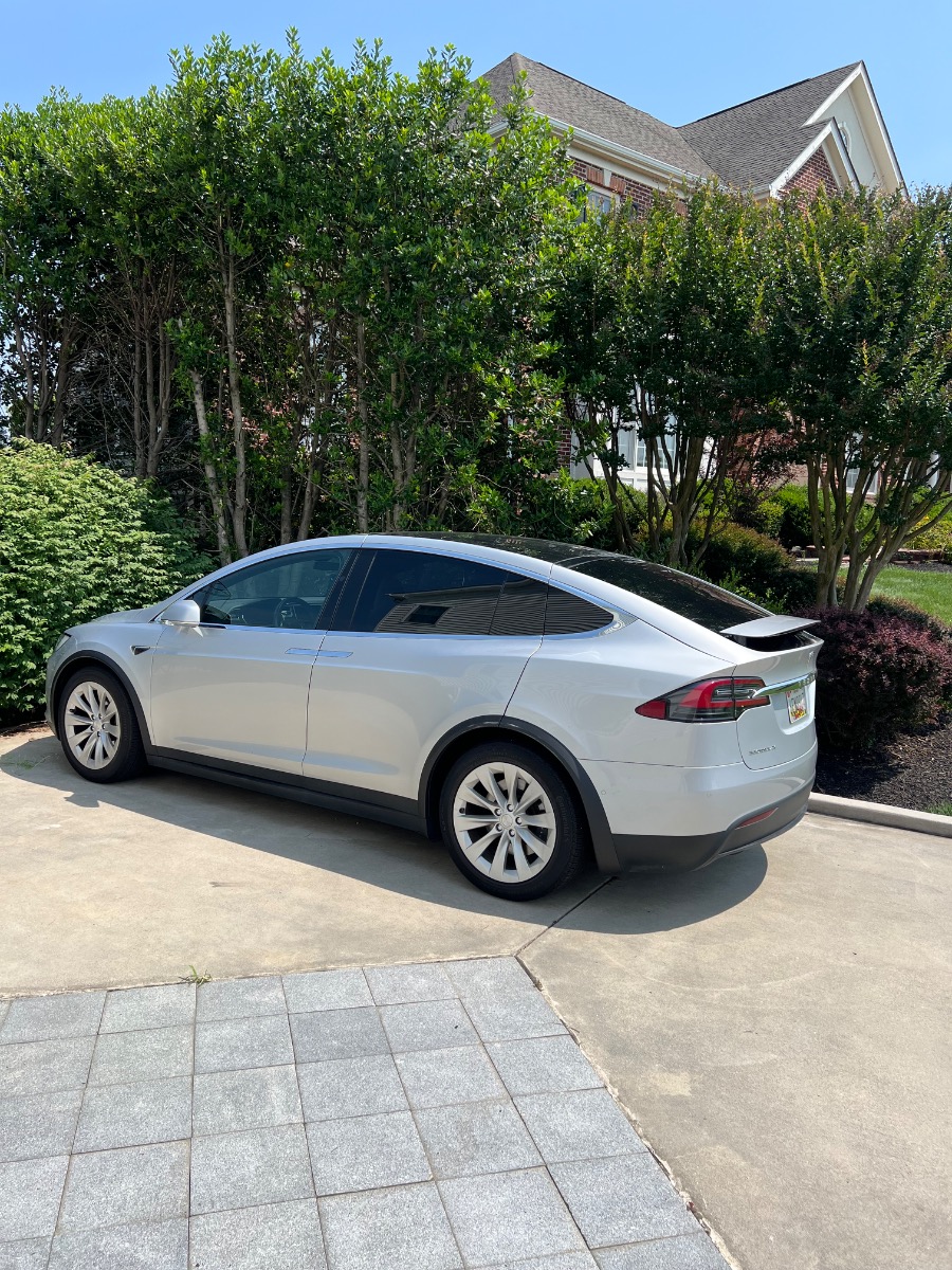 2017 Tesla Model X 75D - Find My Electric