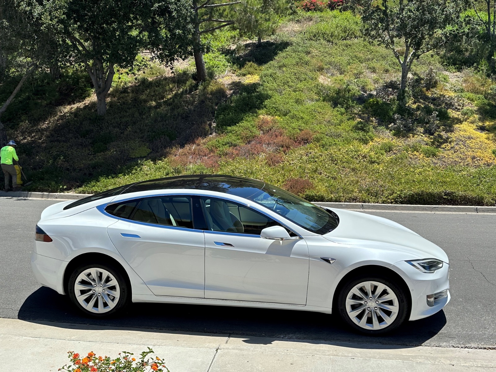 2017 Tesla Model S 75D - Find My Electric