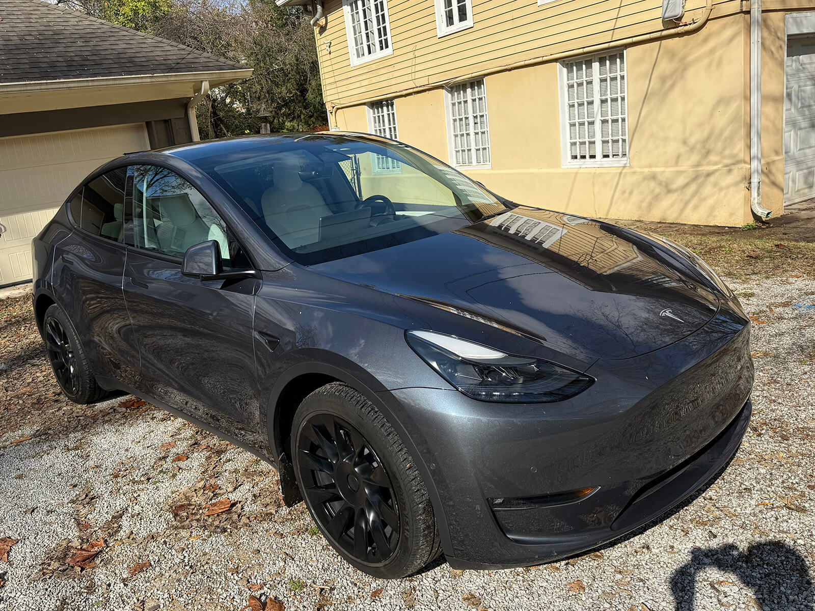 2022 Tesla Model Y Long Range AWD - Find My Electric