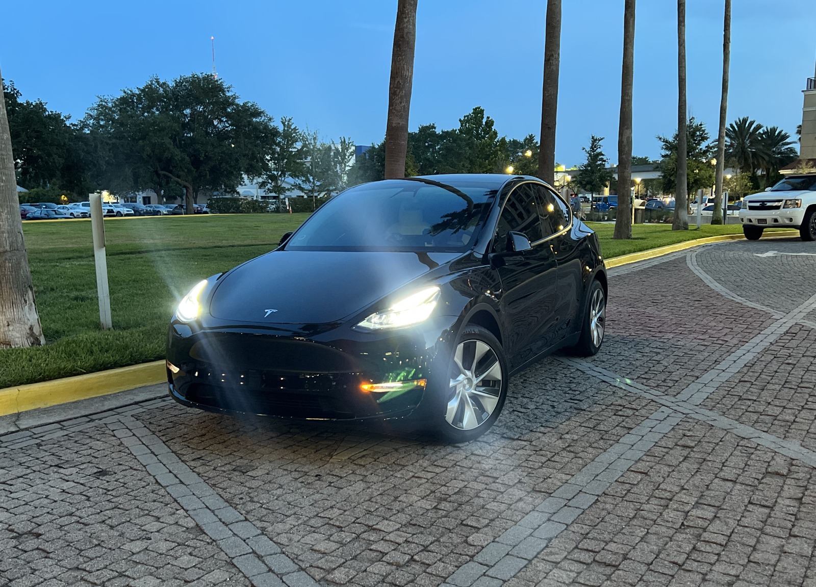 2022 Tesla Model Y Long Range AWD - Find My Electric