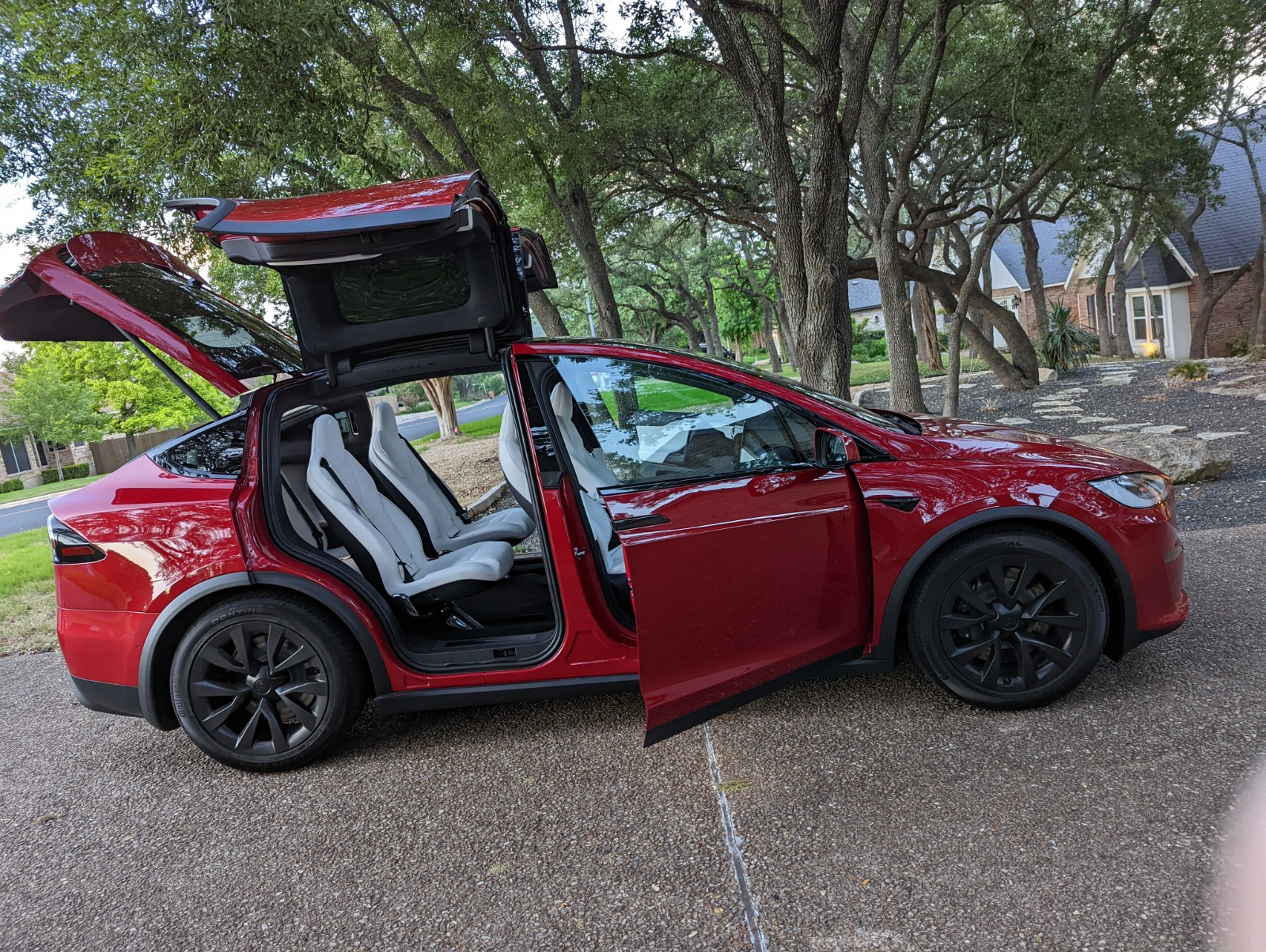 2022 Tesla Model X Plaid - Find My Electric