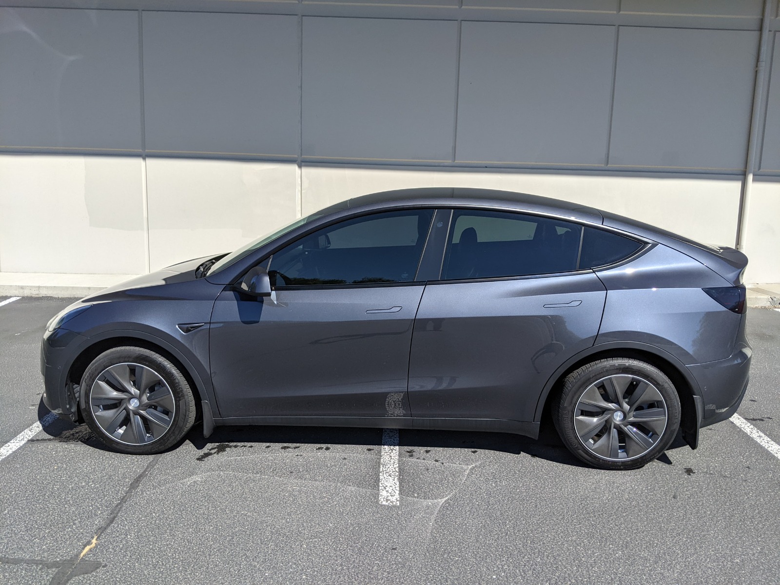 2021 Tesla Model Y Long Range AWD - Find My Electric