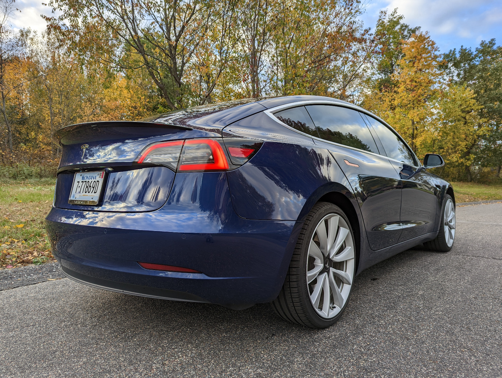 2018 Tesla Model 3 Long Range RWD - Find My Electric