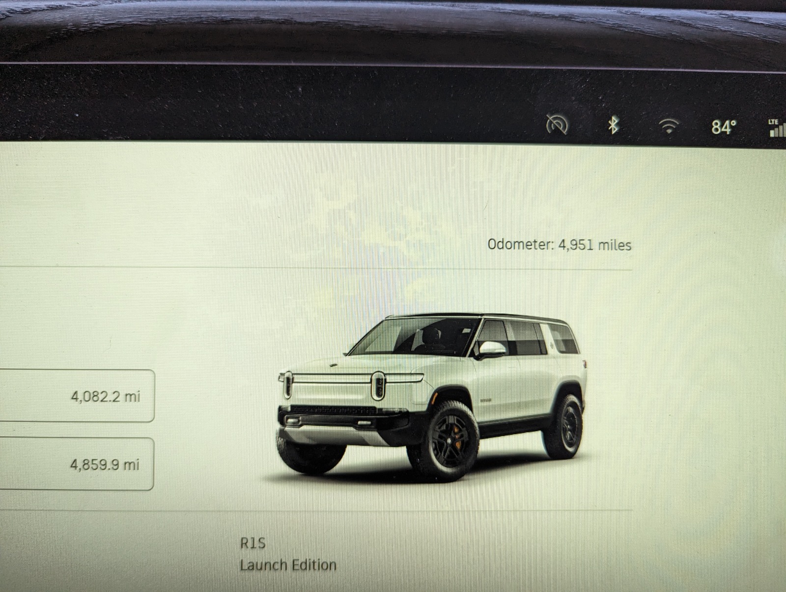 2022 Rivian R1S Launch Edition - Find My Electric