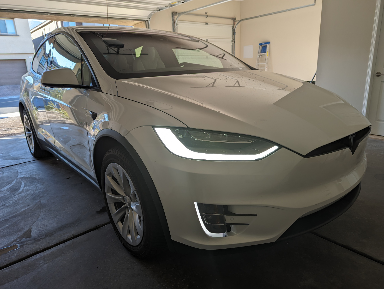 2020 Tesla Model X Long Range Plus AWD - Find My Electric