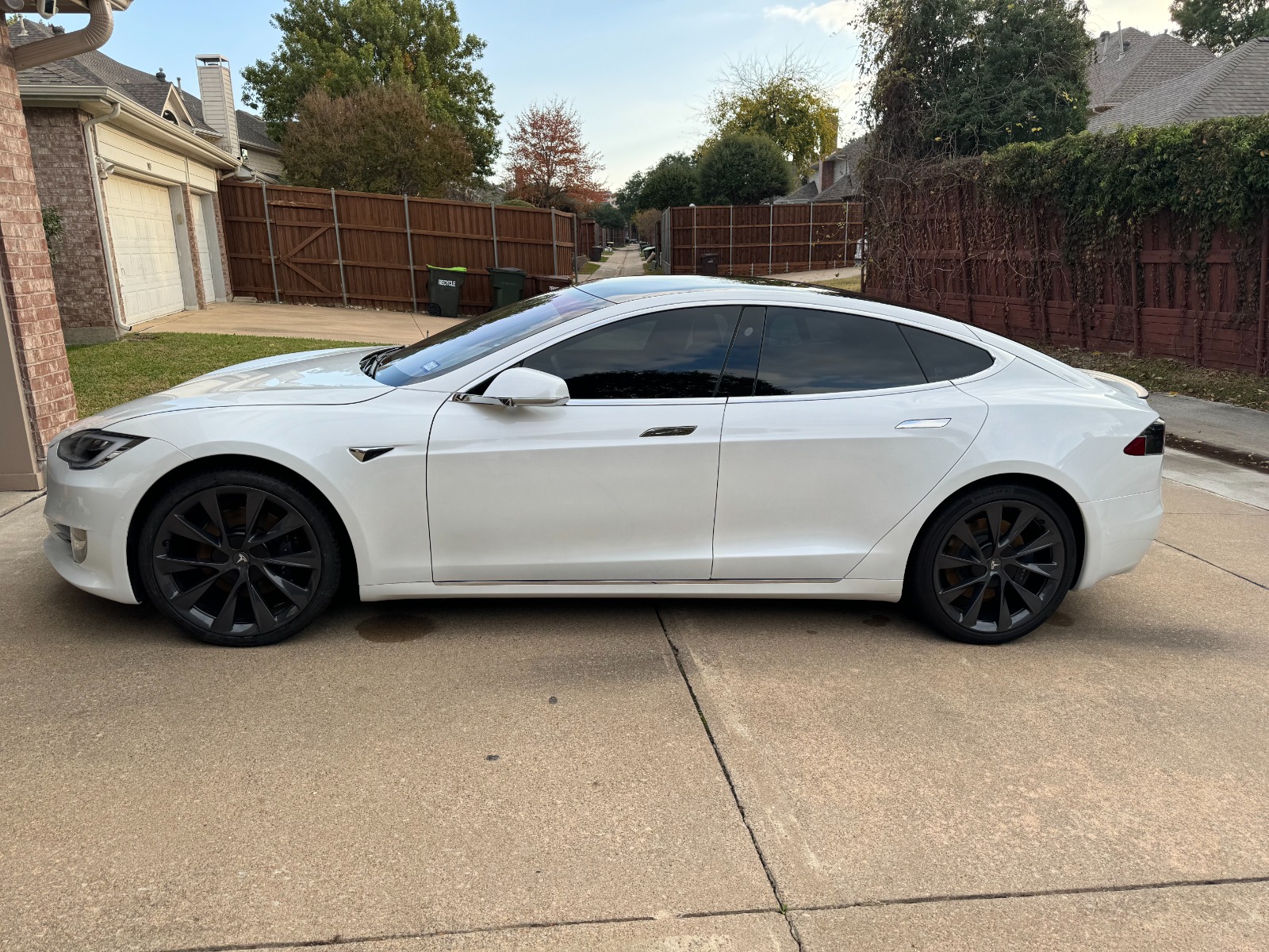 2020 Tesla Model S Long Range Plus AWD - Find My Electric