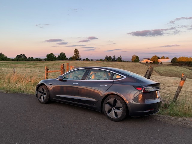 2018 Tesla Model 3 Mid Range RWD - Find My Electric