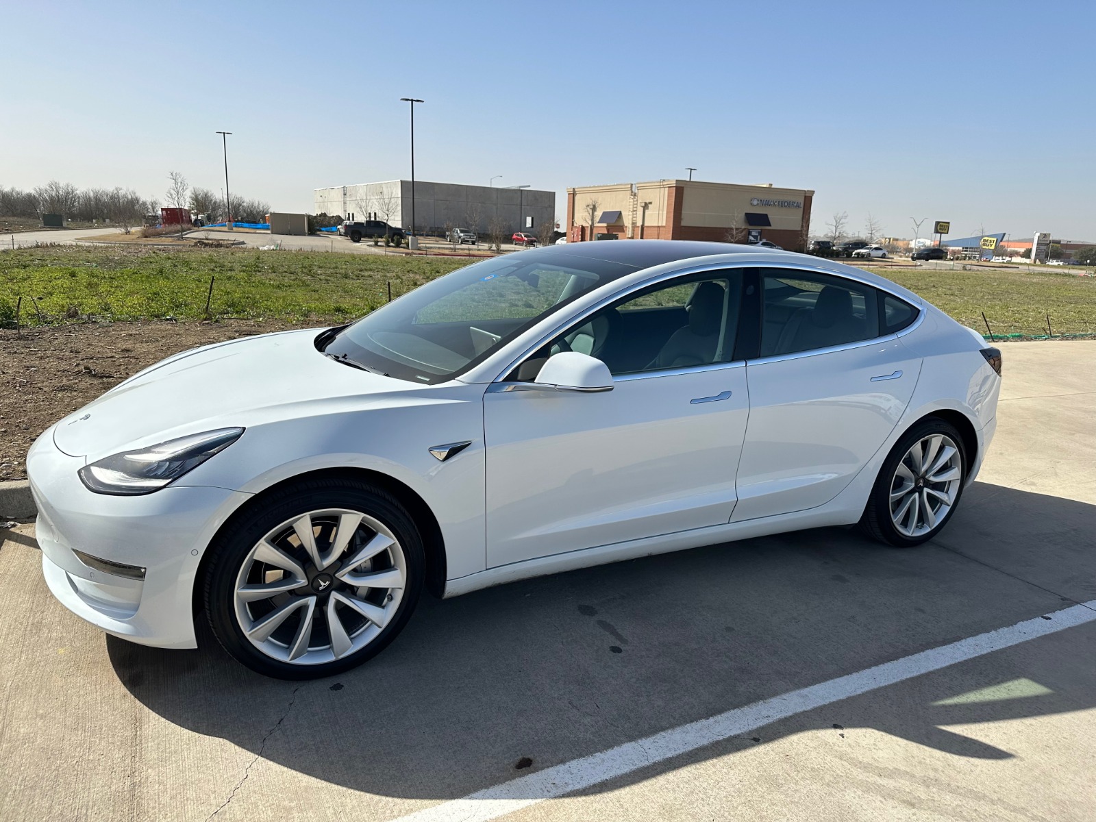 2018 Tesla Model 3 Long Range RWD - Find My Electric