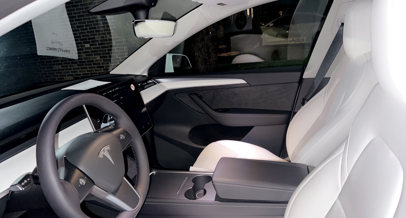 2022 Tesla Model Y Long Range AWD - Find My Electric