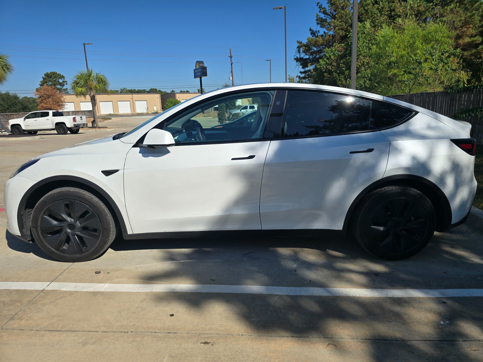2024 Tesla Model Y Long Range RWD - Find My Electric