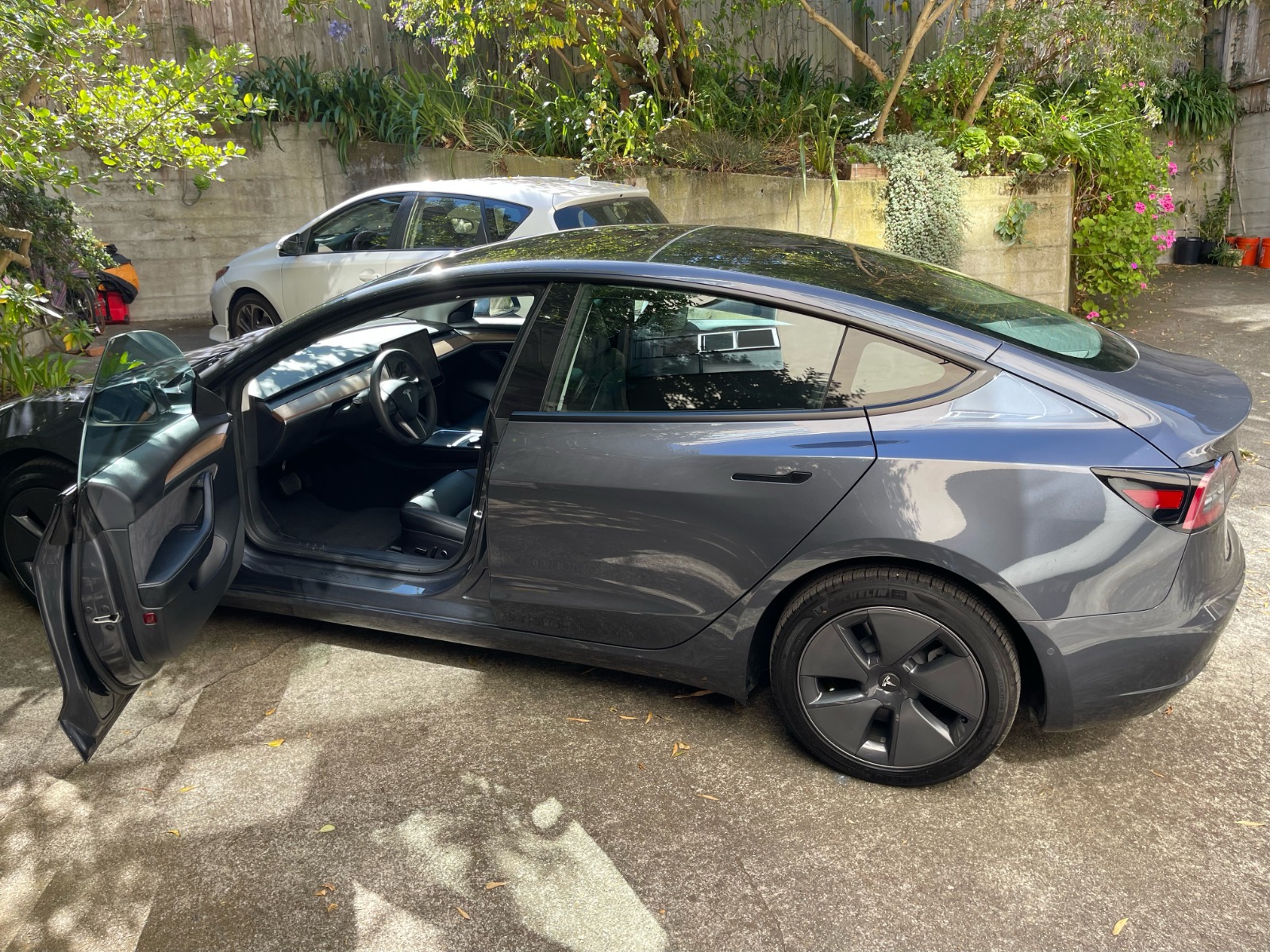 2022 Tesla Model 3 Long Range AWD - Find My Electric