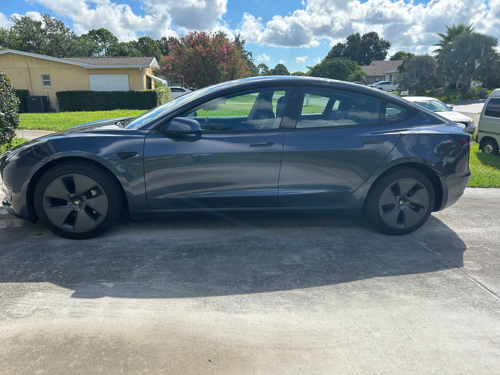 2022 Tesla Model 3 Long Range AWD - Find My Electric