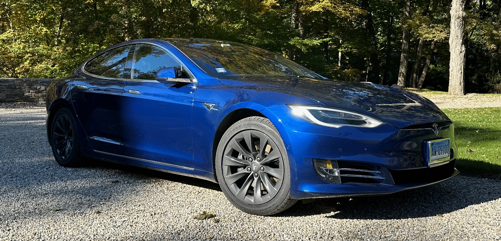 2019 Tesla Model S Long Range AWD - Find My Electric