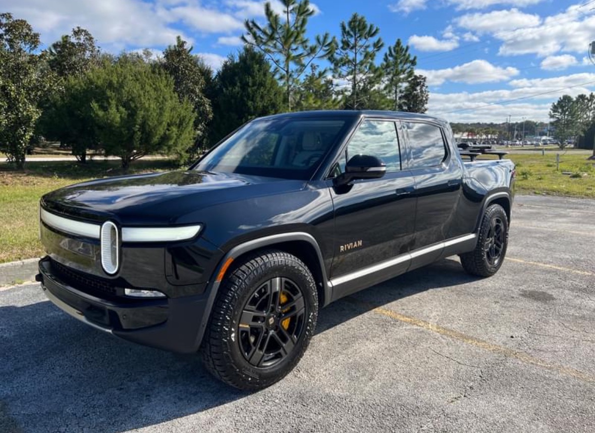 2022 Rivian R1T Launch Edition - Find My Electric