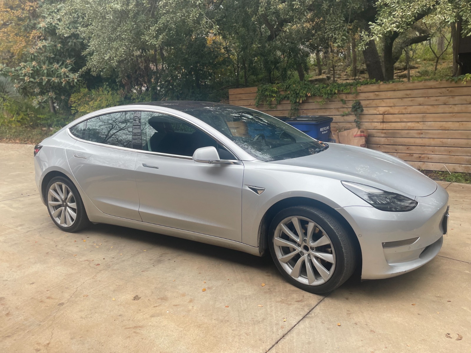 2018 Tesla Model 3 Long Range RWD - Find My Electric