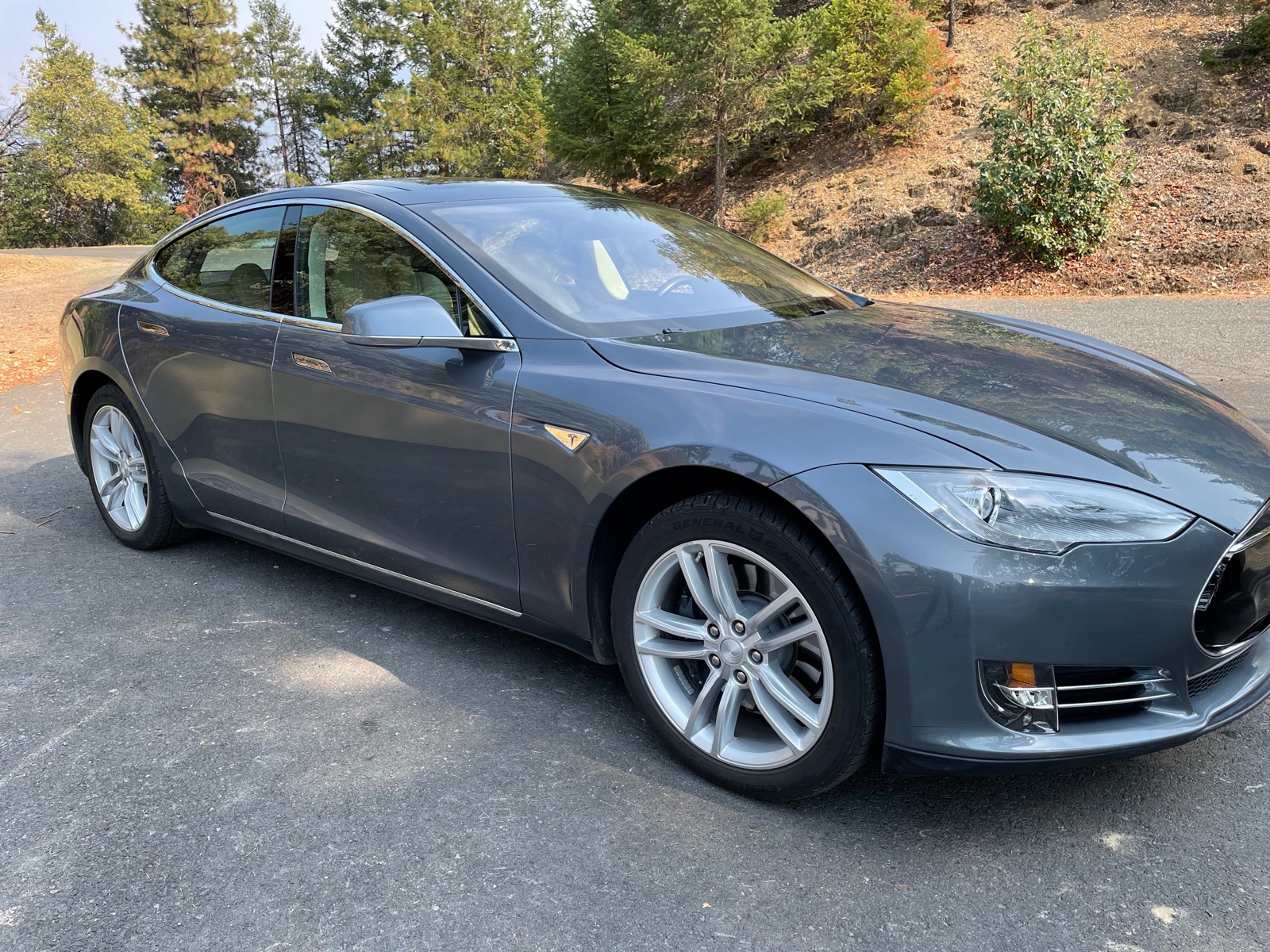 2013 Tesla Model S P85 - Find My Electric