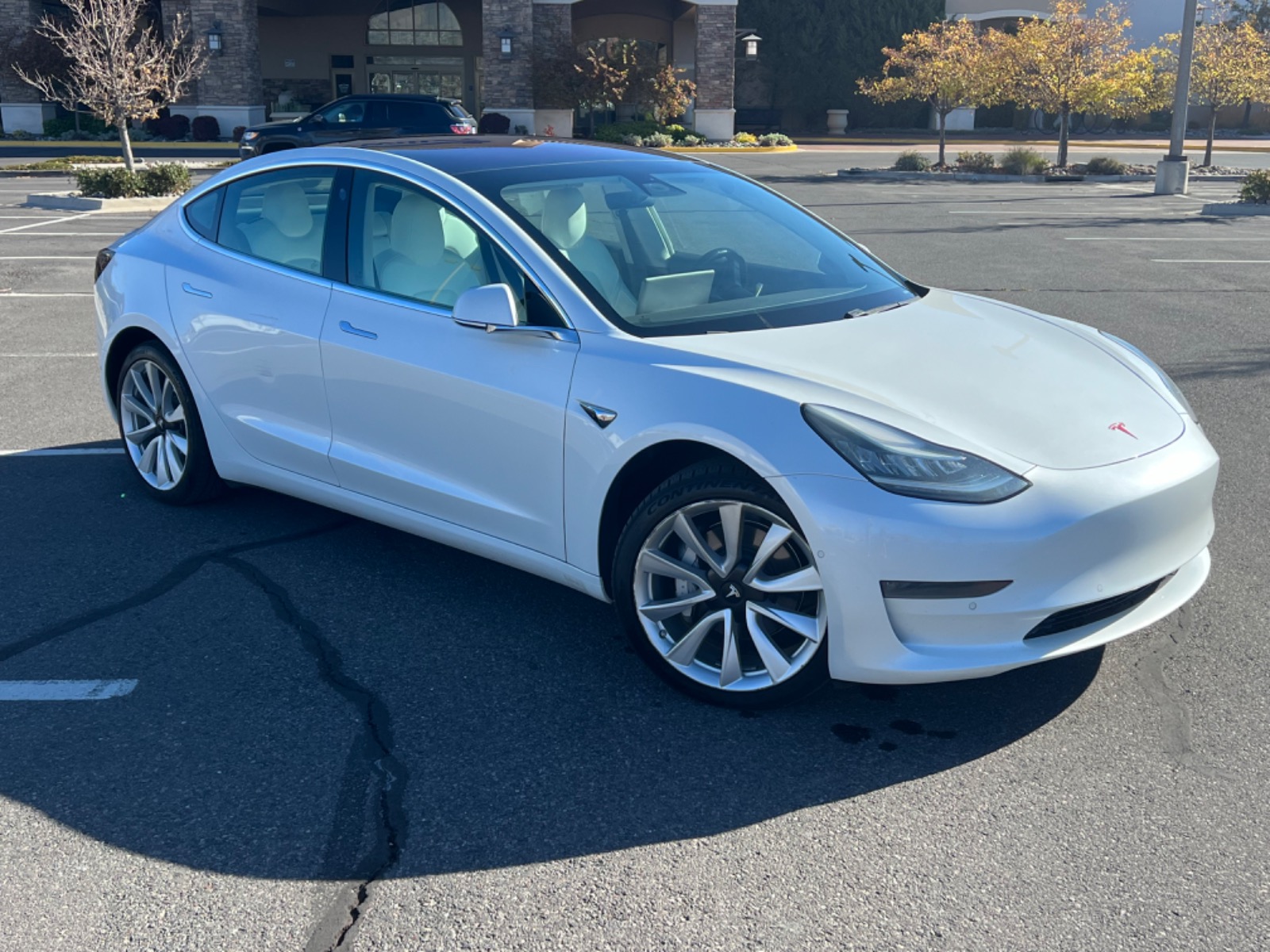 2019 Tesla Model 3 Long Range AWD - Find My Electric