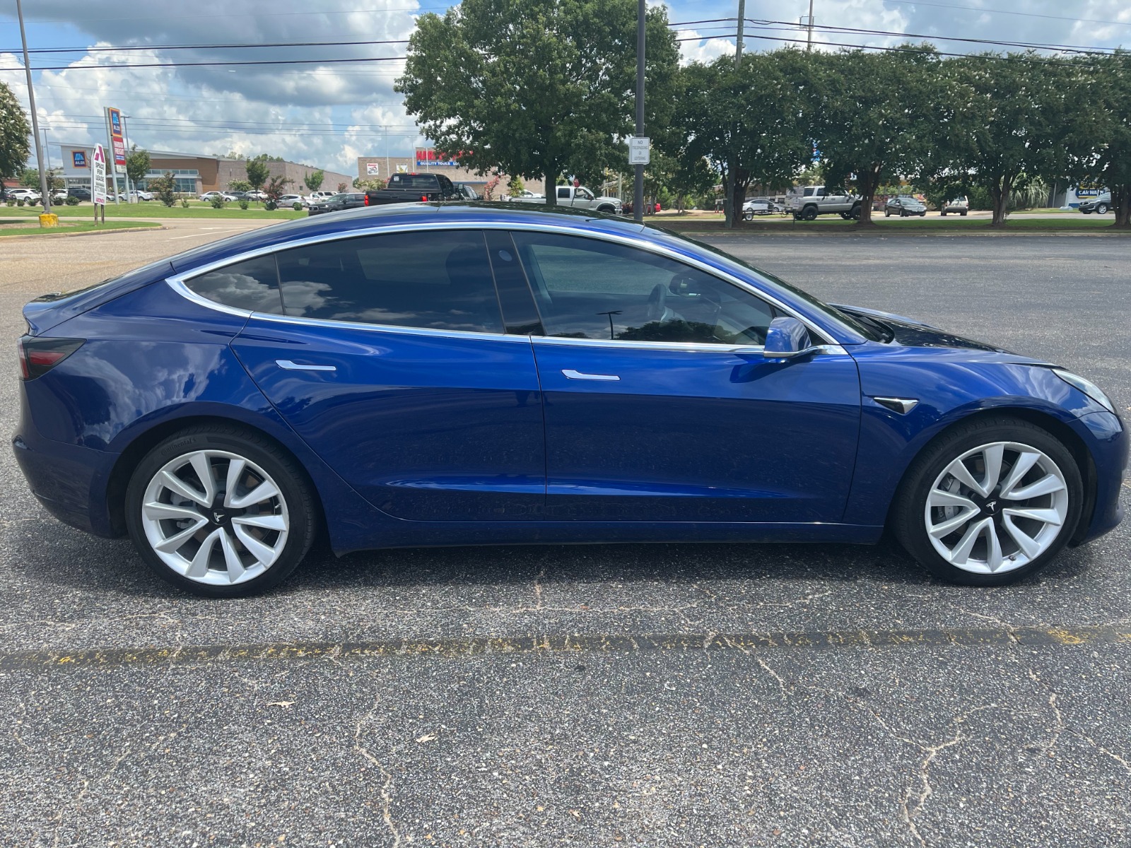 2020 Tesla Model 3 Long Range AWD - Find My Electric