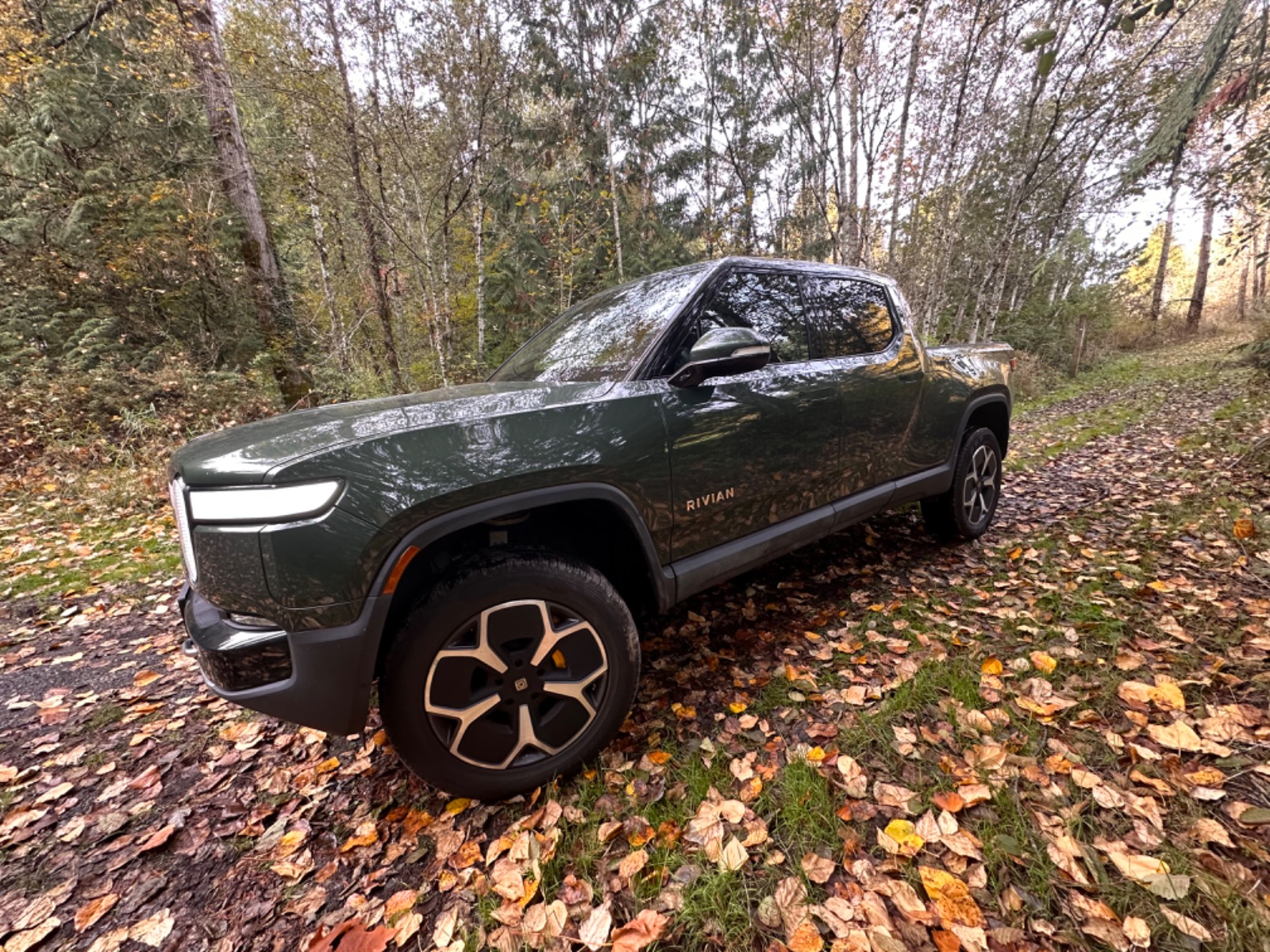 2023 Rivian R1T Adventure - Find My Electric
