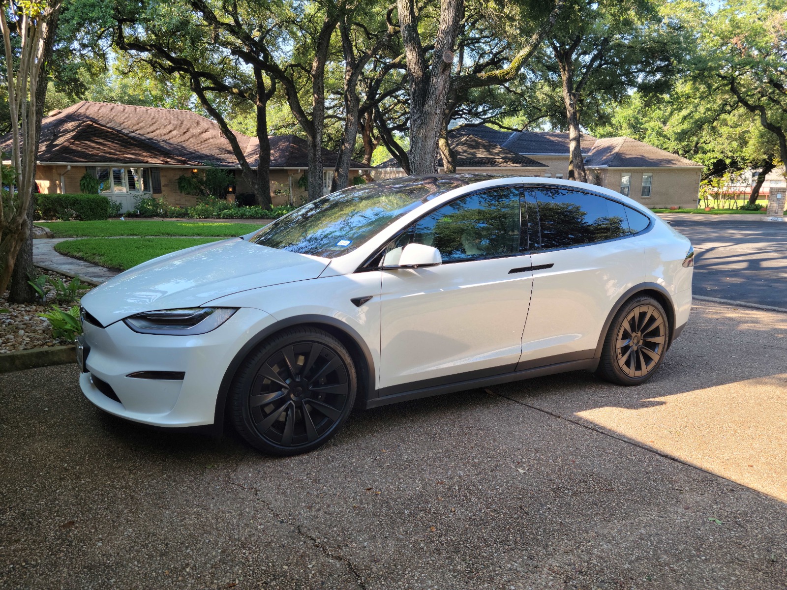 2022 Tesla Model X Long Range AWD - Find My Electric