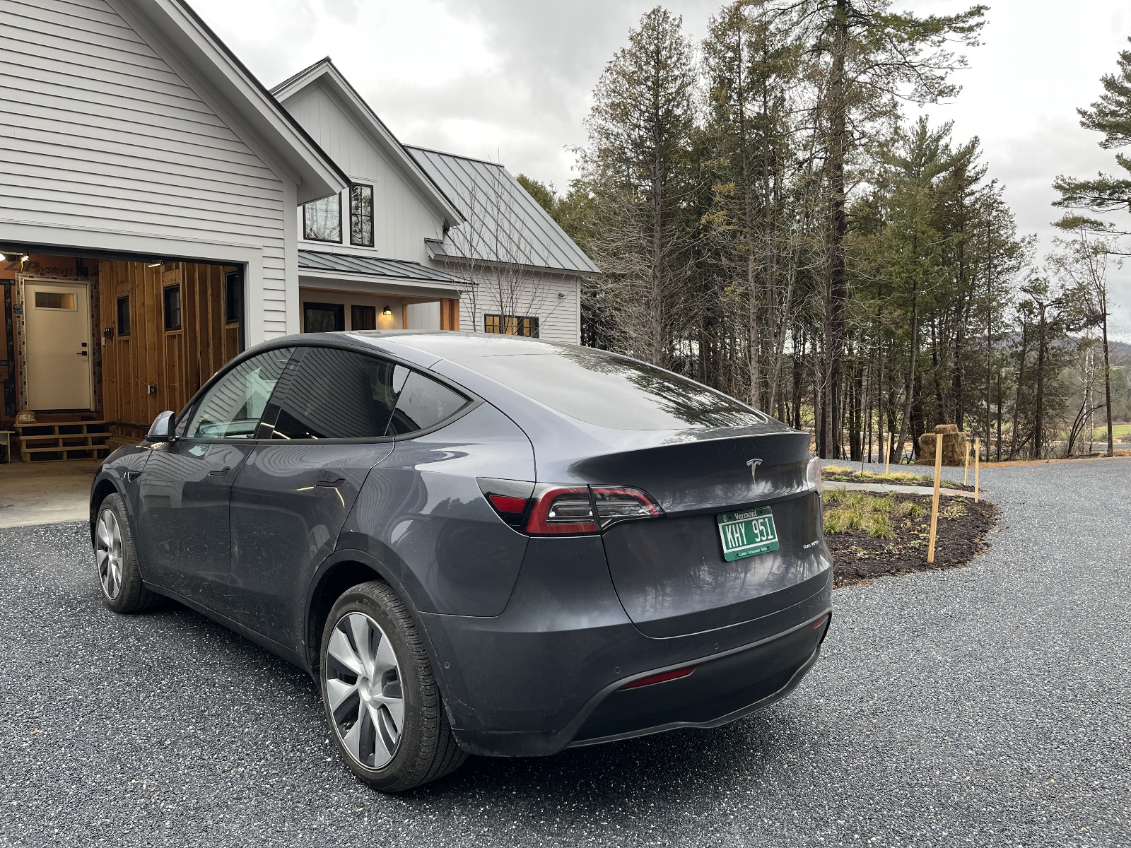 2022 Tesla Model Y Long Range AWD - Find My Electric