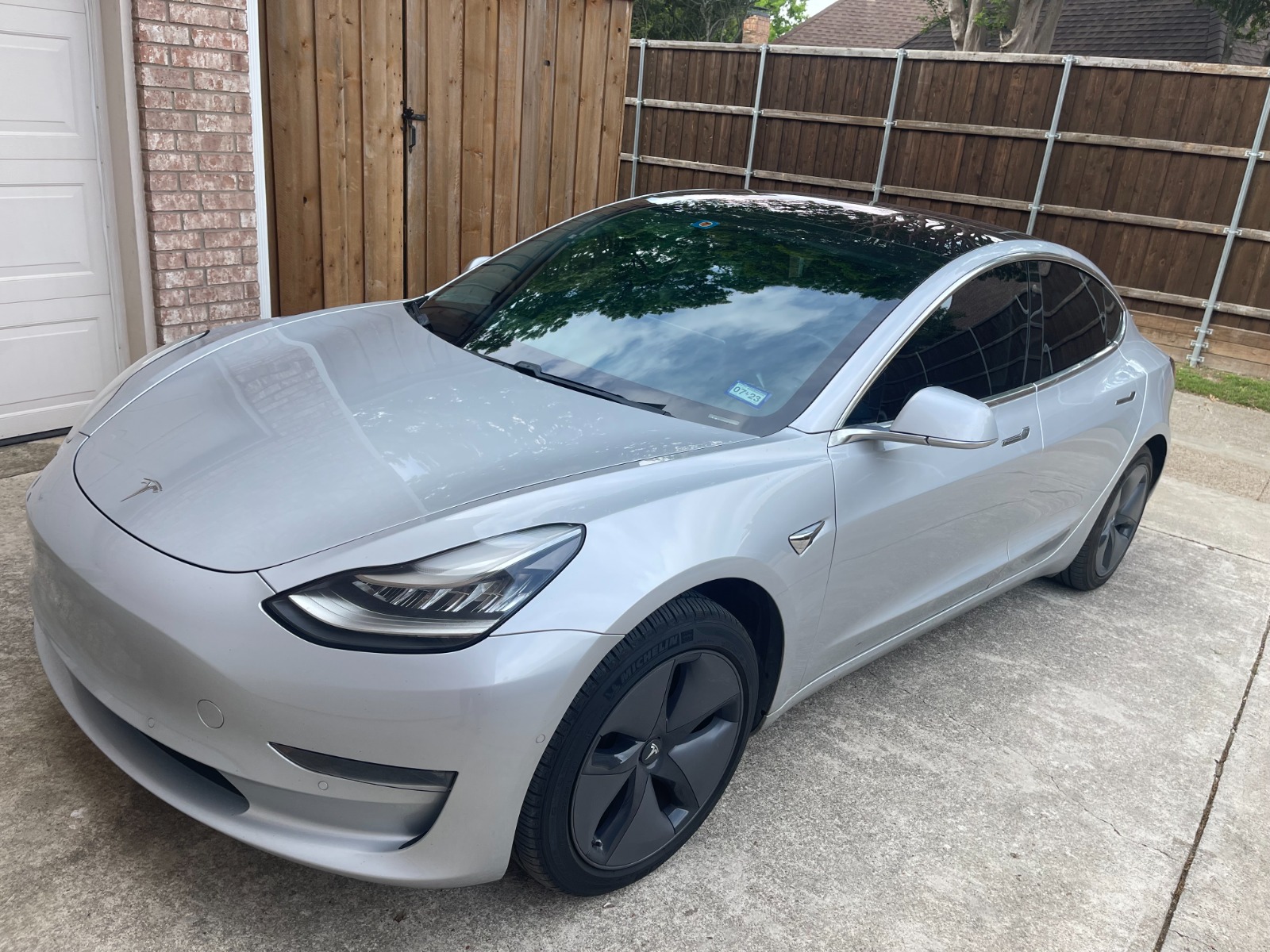 2018 Tesla Model 3 Long Range RWD - Find My Electric