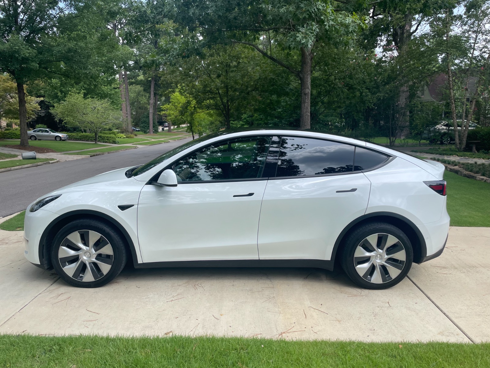 2021 Tesla Model Y Long Range AWD - Find My Electric