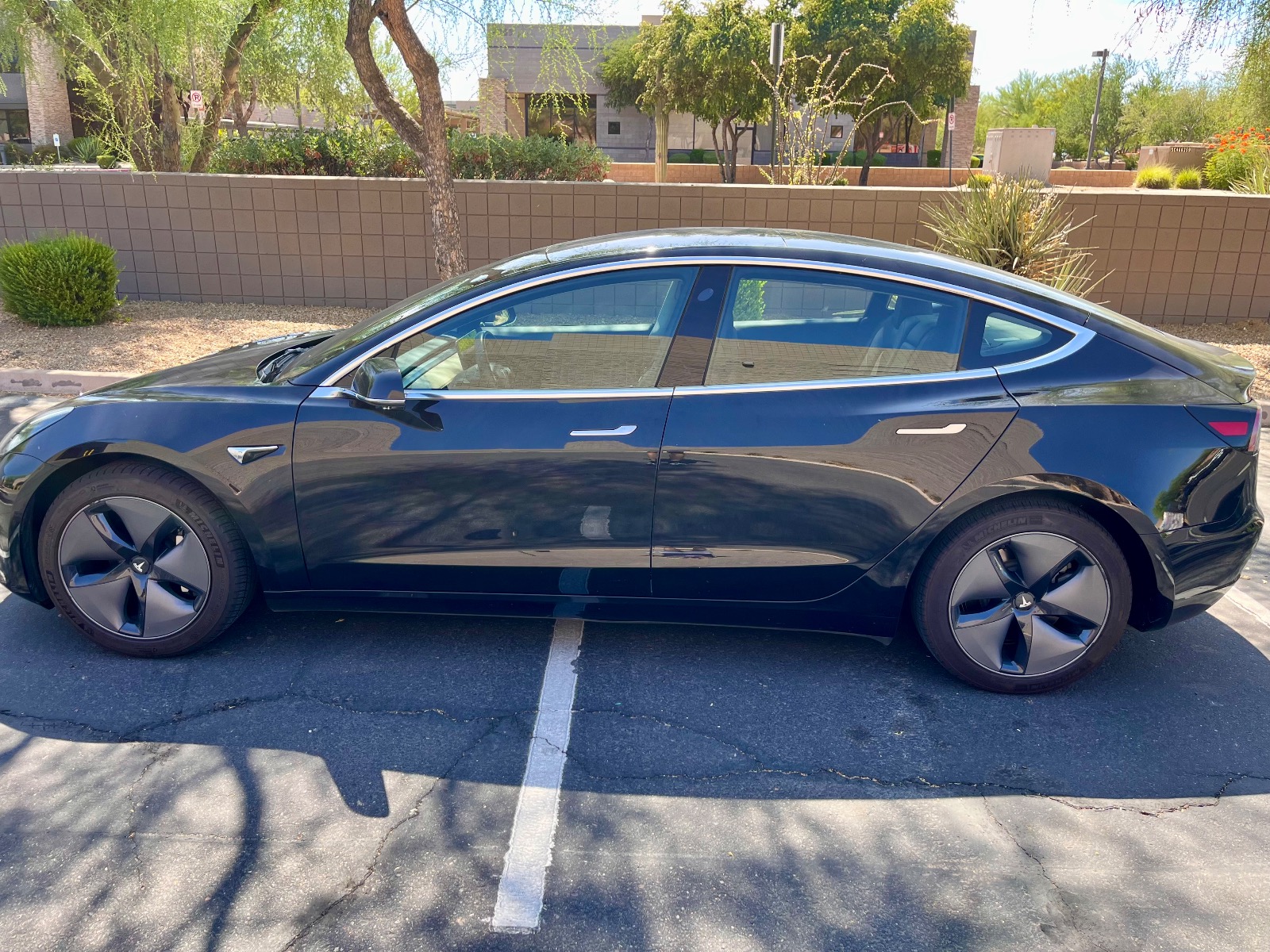 2018 Tesla Model 3 Long Range RWD - Find My Electric