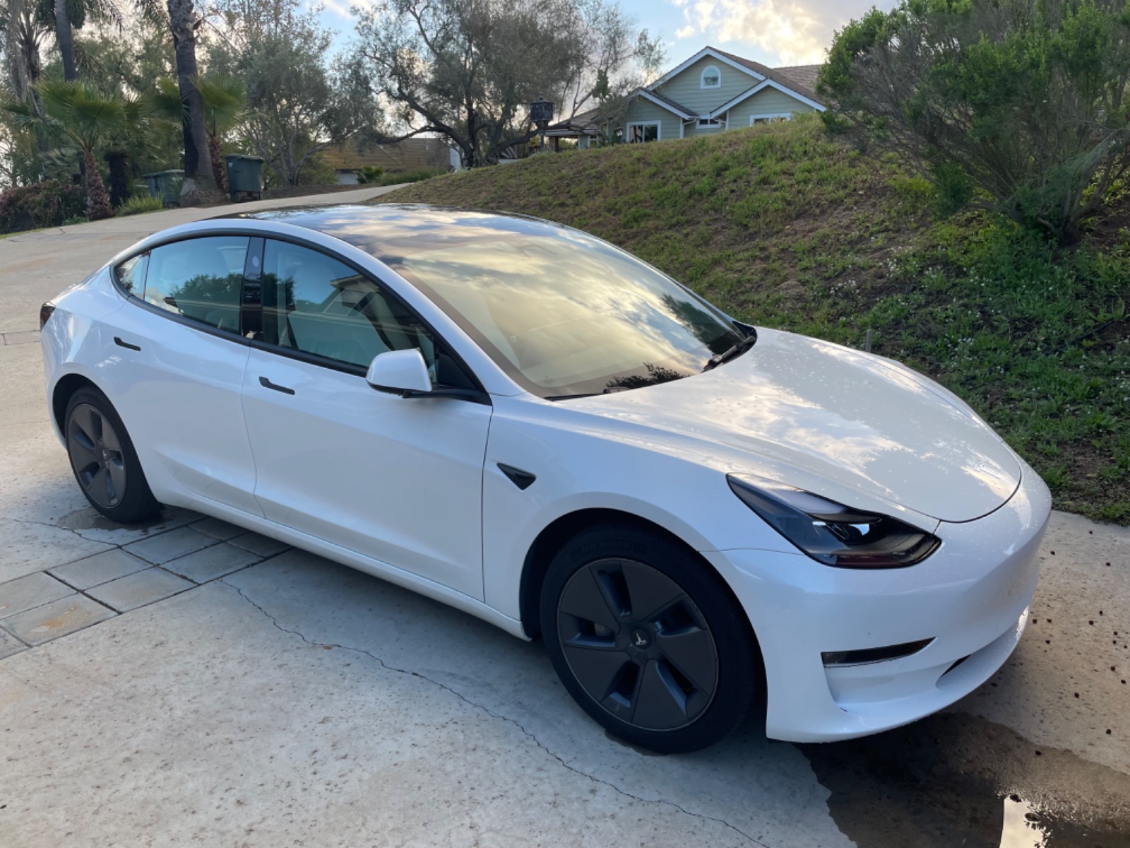 2022 Tesla Model 3 Long Range AWD - Find My Electric