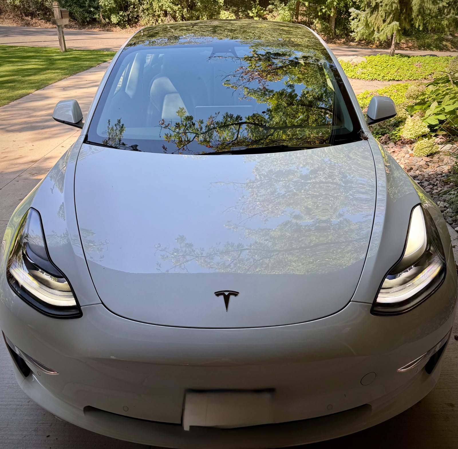 2022 Tesla Model 3 Long Range AWD - Find My Electric