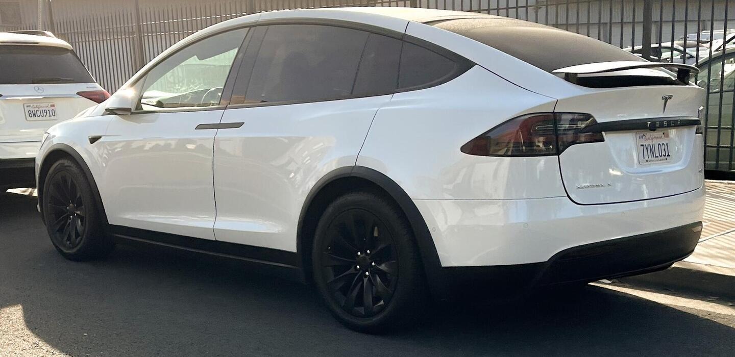 2017 Tesla Model X 90D - Find My Electric