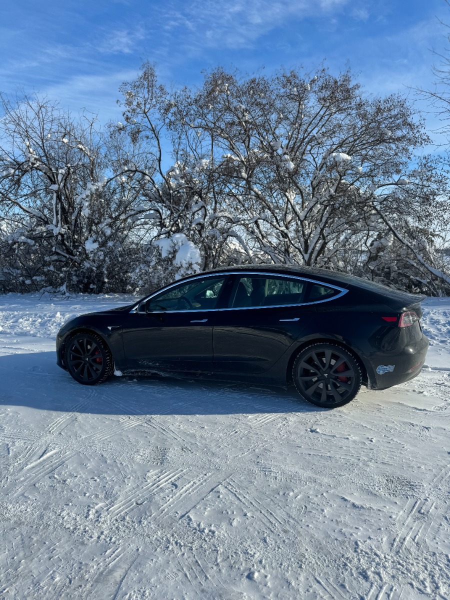 2020 Tesla Model 3 Performance - Find My Electric