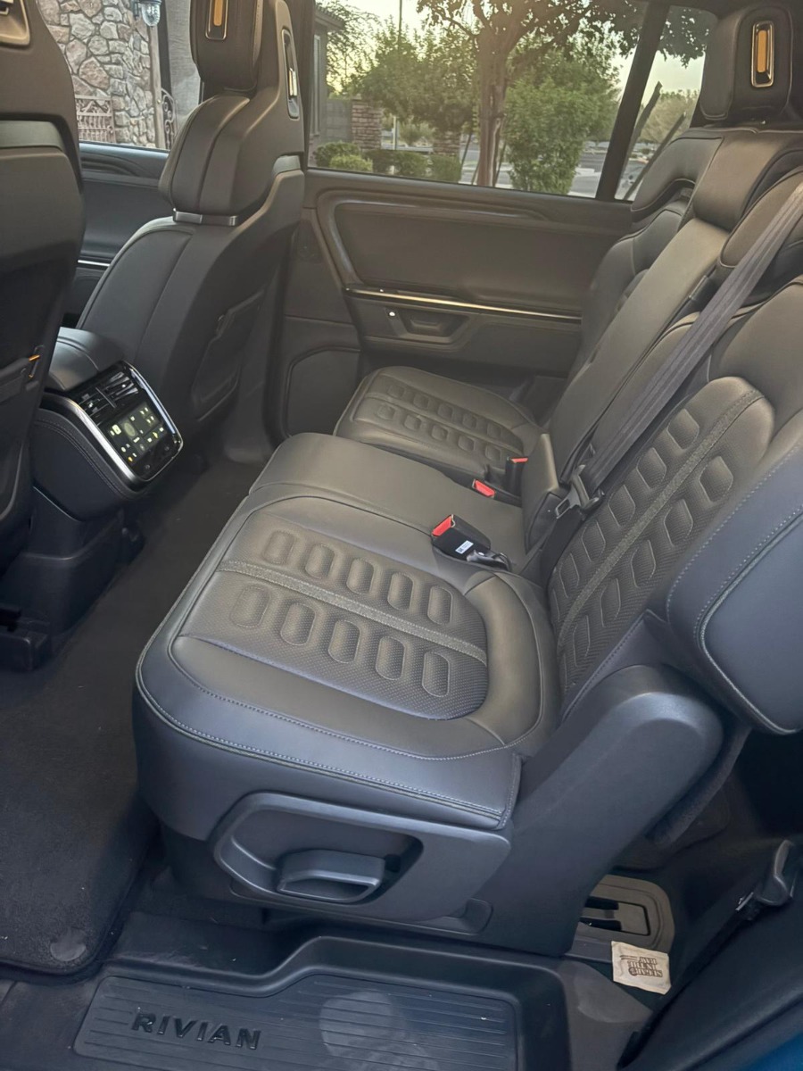 2025 Rivian R1S Adventure - Find My Electric