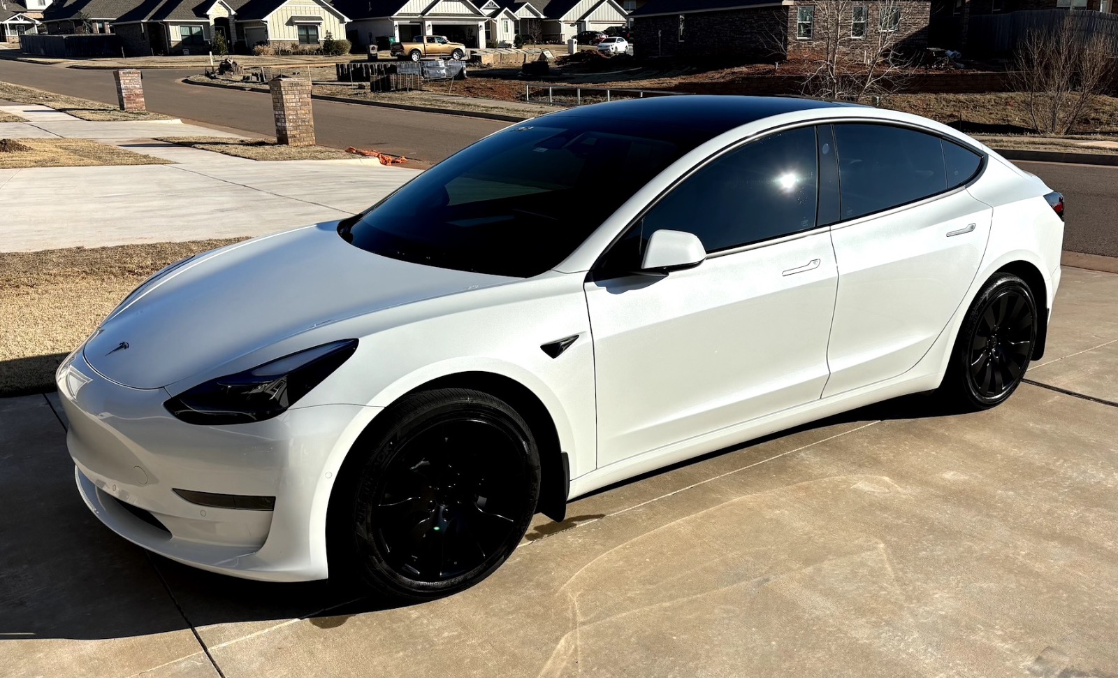 2022 Tesla Model 3 Standard Range Plus RWD - Find My Electric