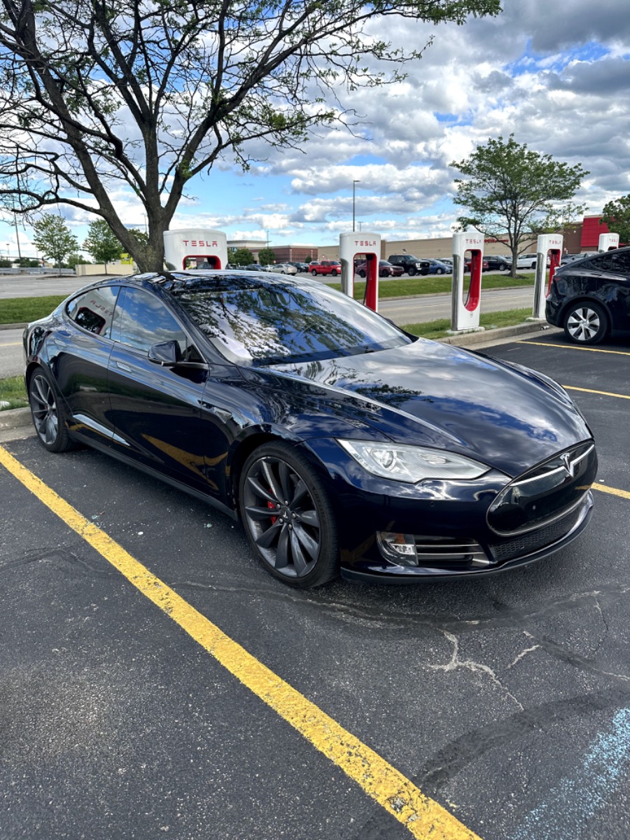 2014 Tesla Model S P85+ - Find My Electric