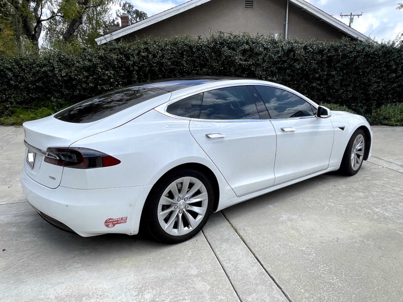 2016 Tesla Model S 75D - Find My Electric