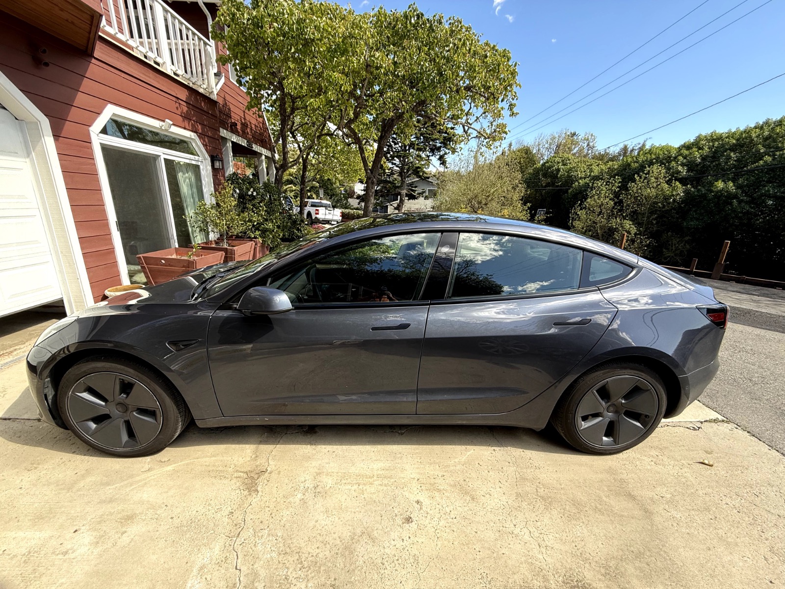 2022 Tesla Model 3 Long Range AWD - Find My Electric