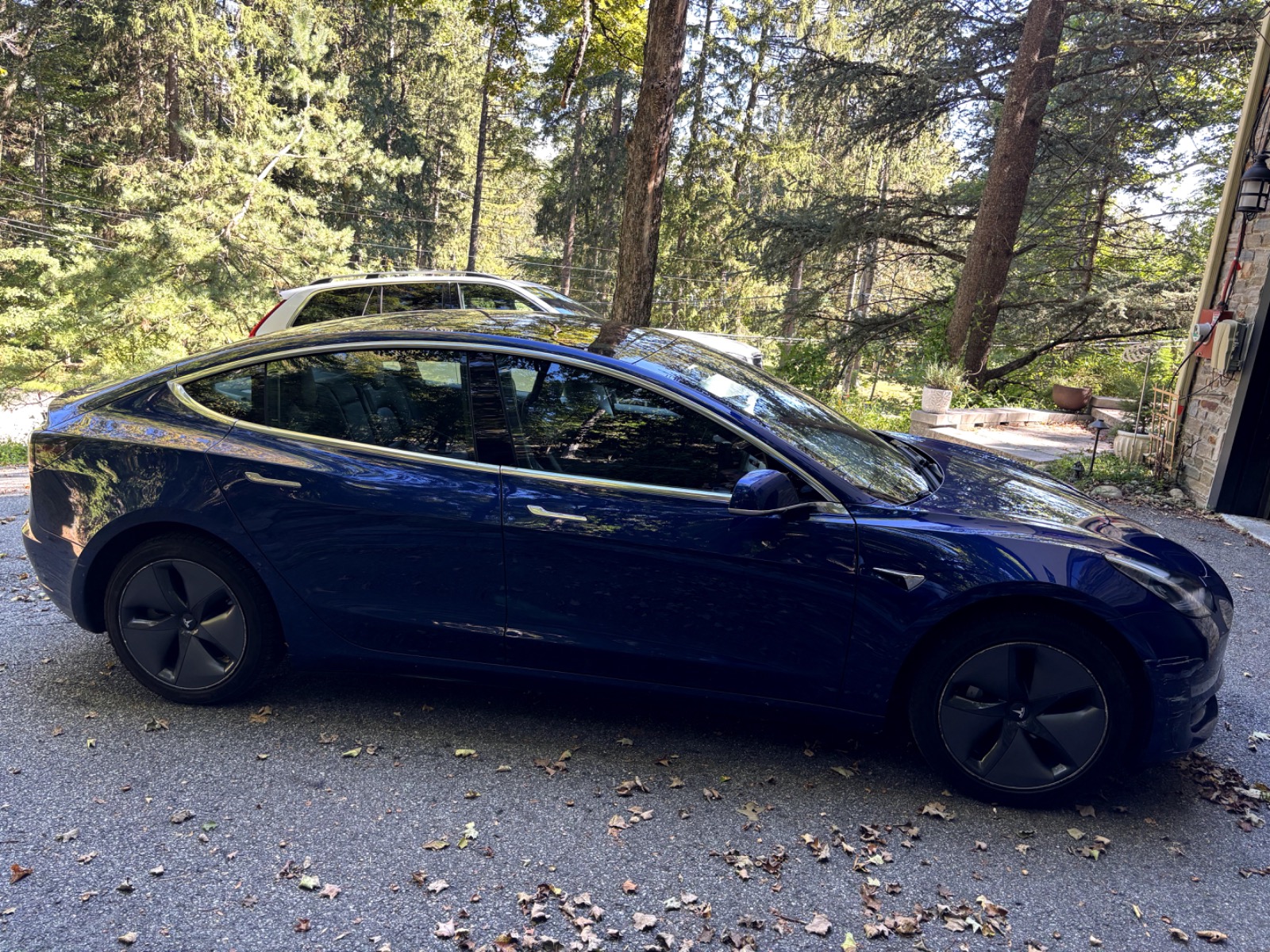 2020 Tesla Model 3 Standard Range Plus RWD - Find My Electric