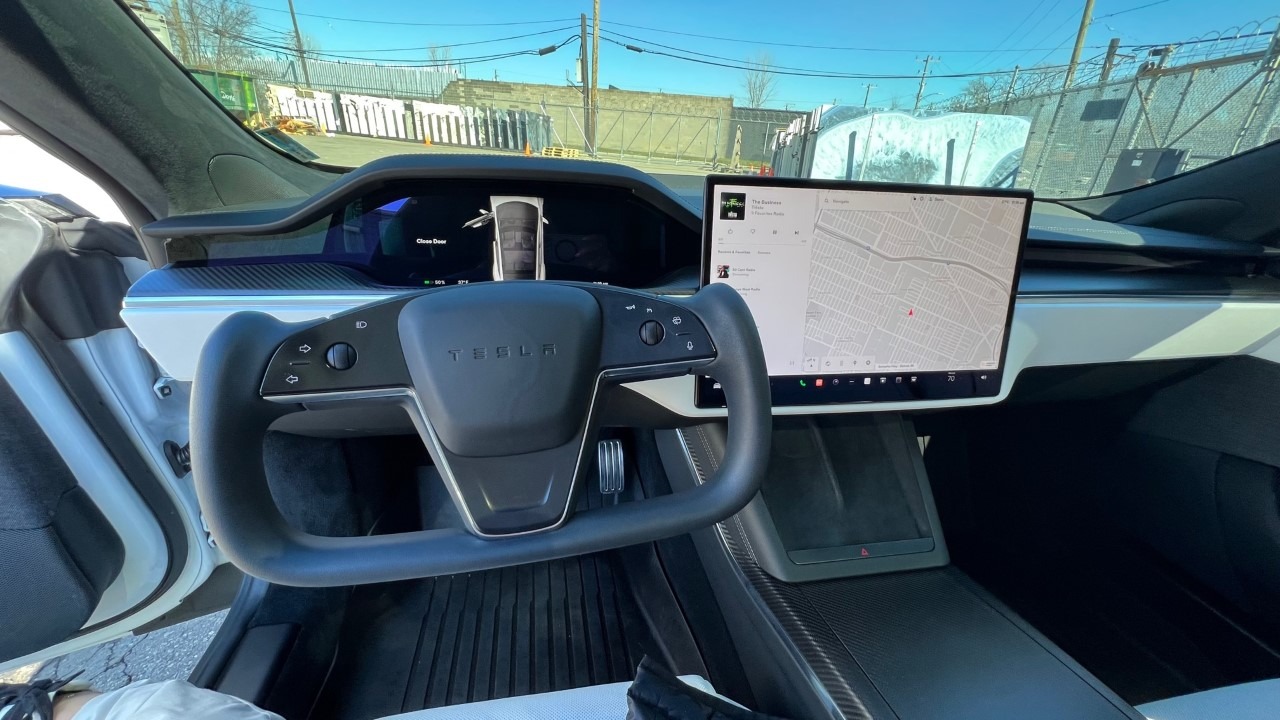 2022 Tesla Model S Plaid - Find My Electric