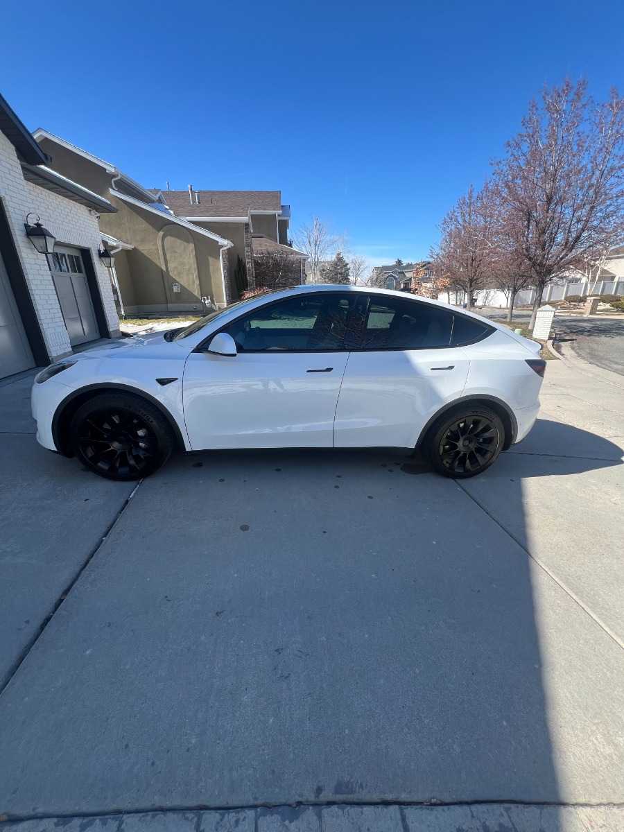 2021 Tesla Model Y Long Range AWD - Find My Electric