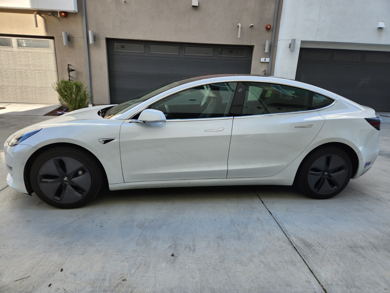 2019 Tesla Model 3 Long Range RWD - Find My Electric