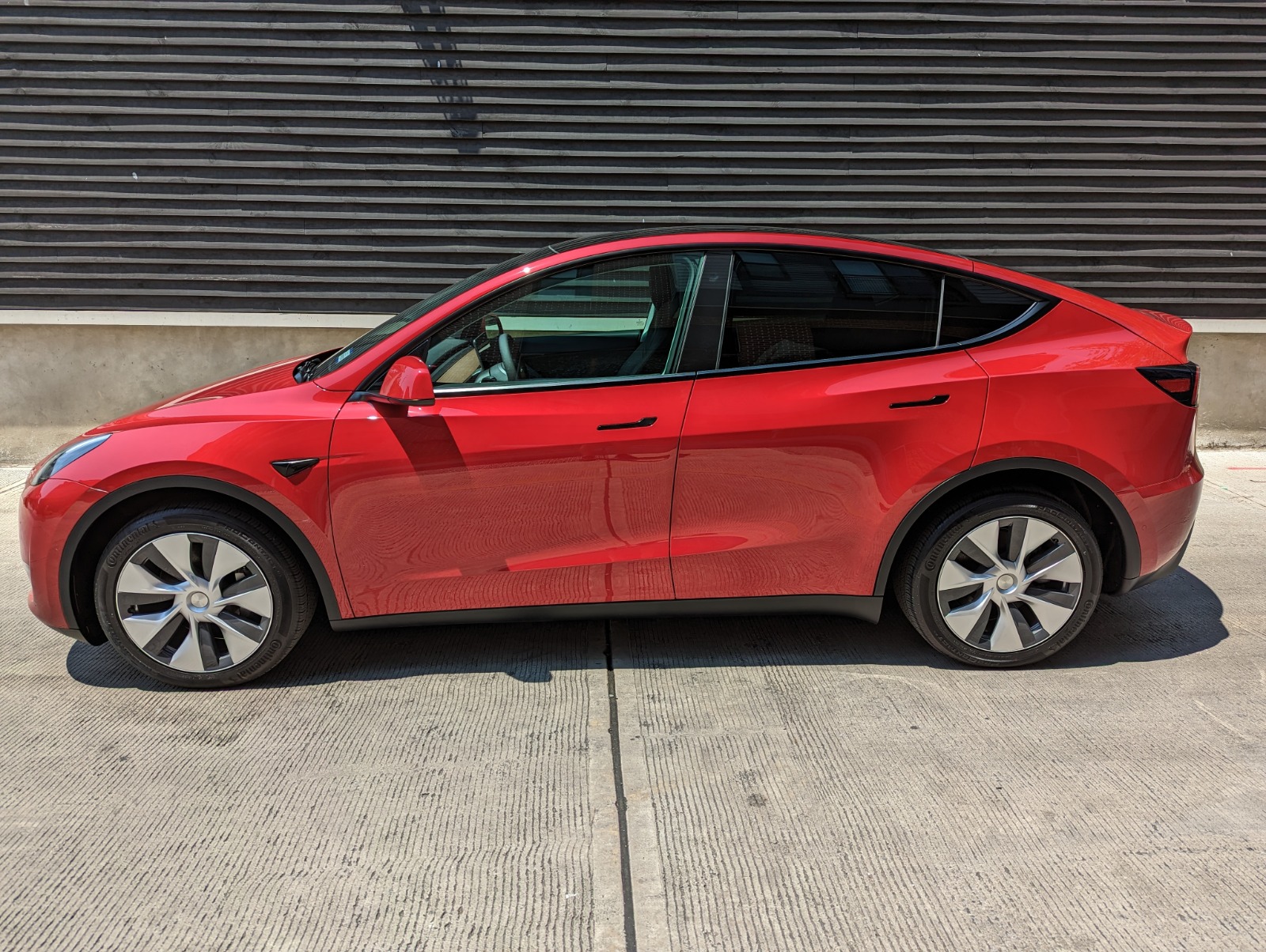 2021 Tesla Model Y Long Range AWD - Find My Electric