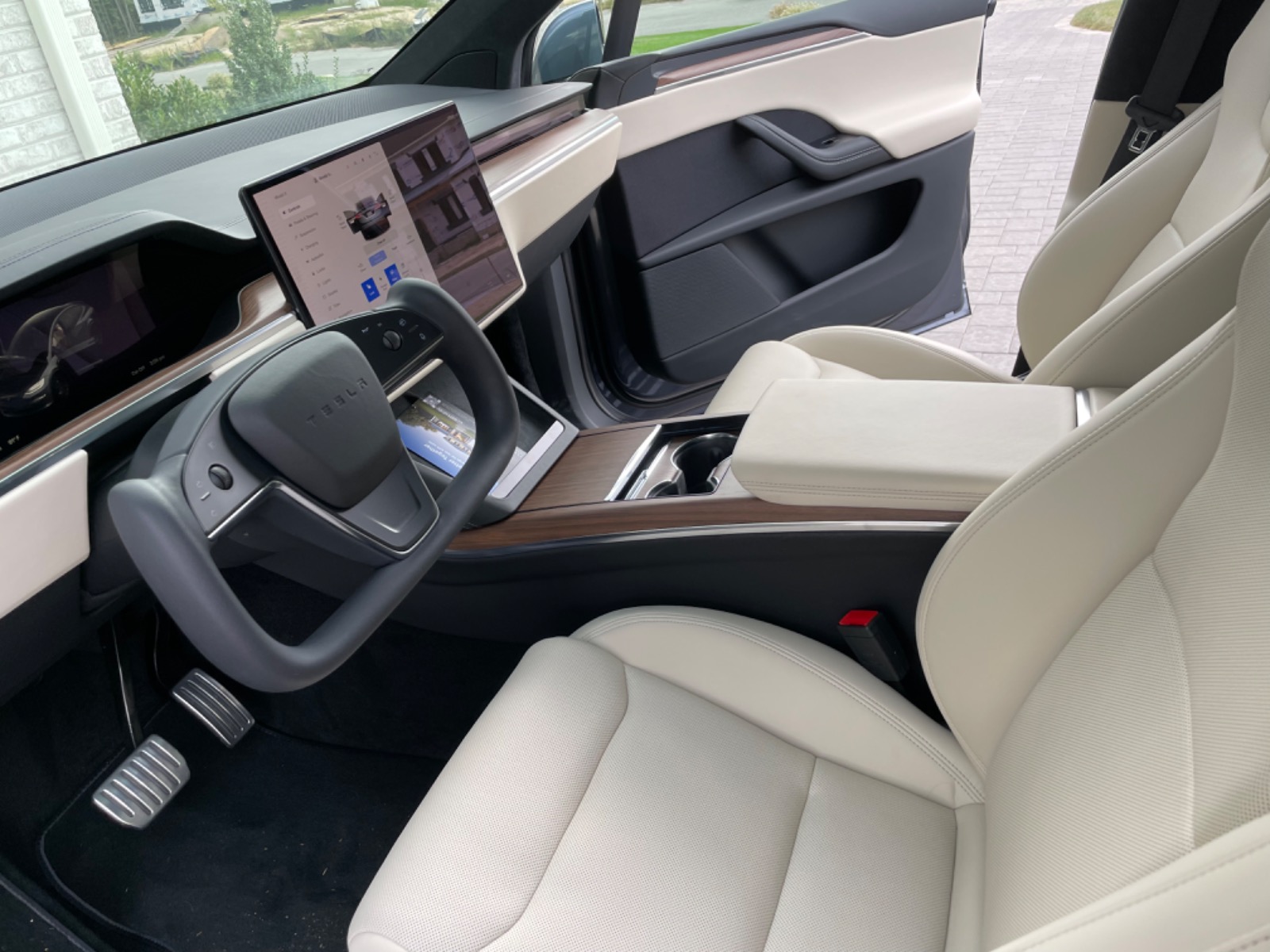 2022 Tesla Model X Long Range AWD - Find My Electric