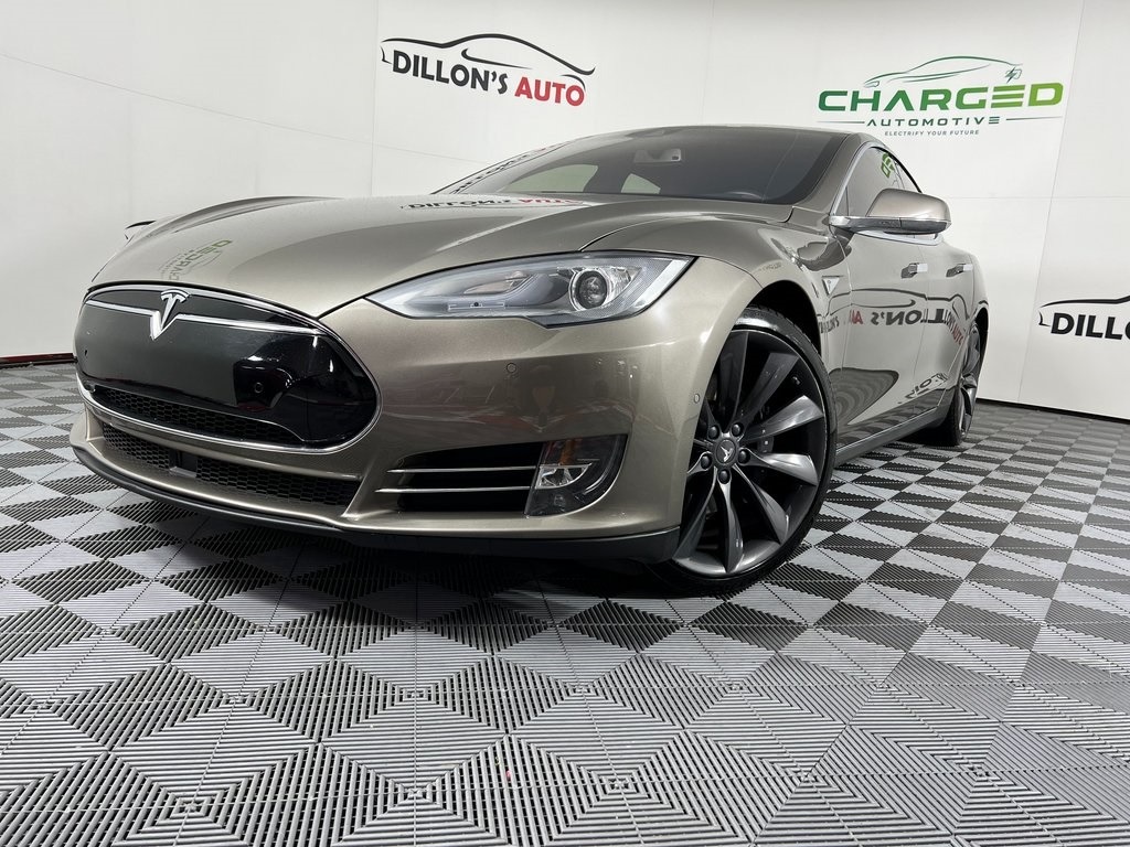 2015 Tesla Model S 85 - Find My Electric