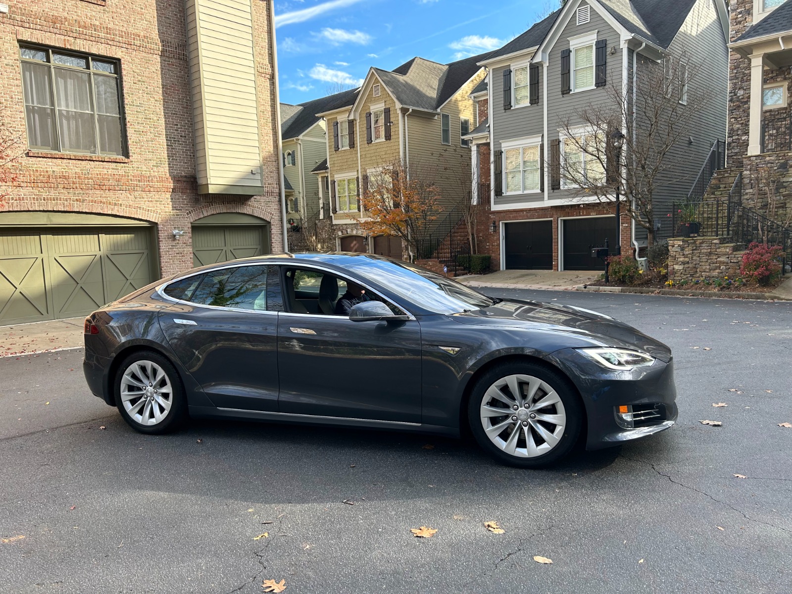 2016 Tesla Model S 75D - Find My Electric